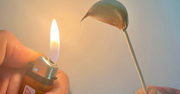 Pure Magic: Burning a Clove of Garlic, What Happens After 15 Minutes at ...